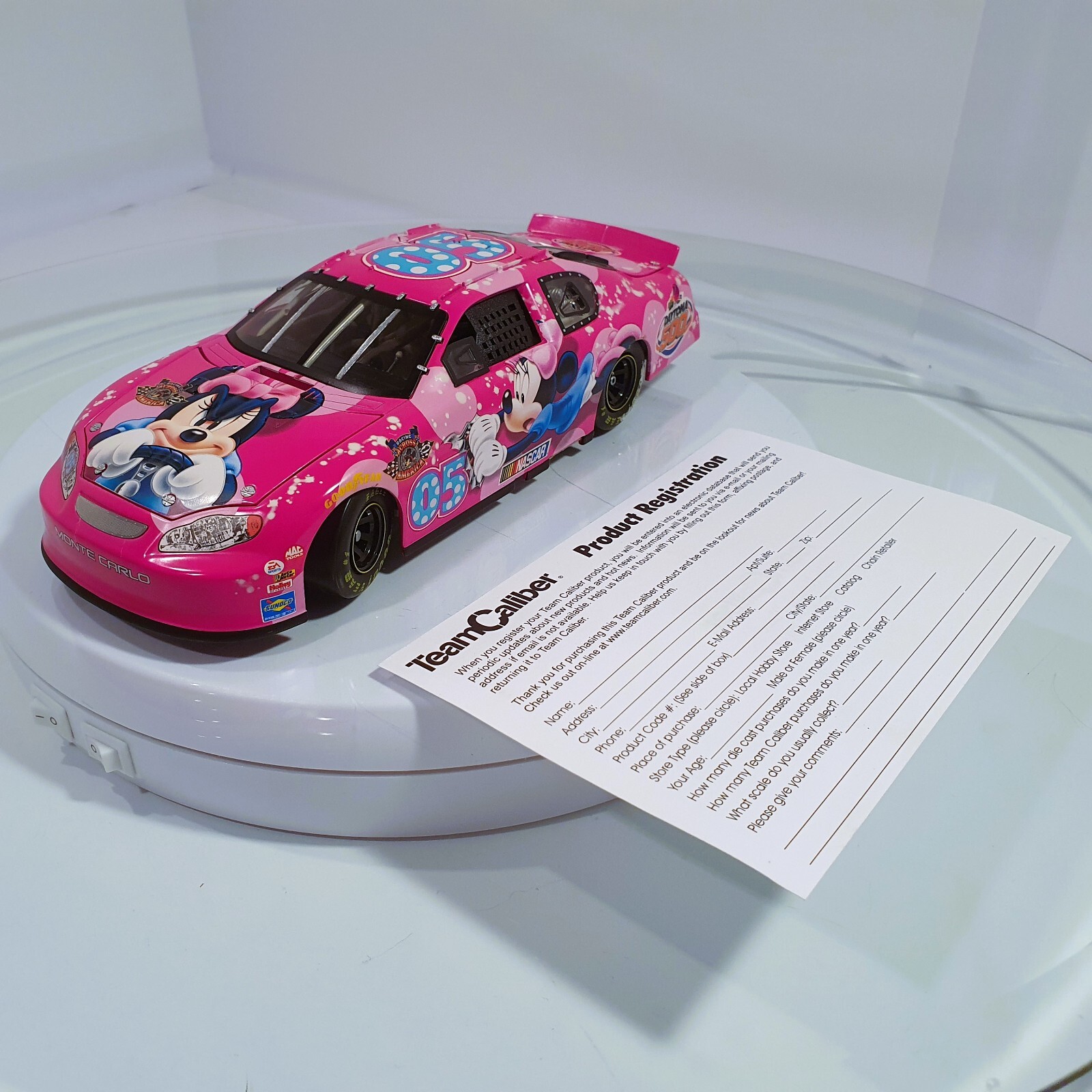 Team Caliber Disney Edition 2005 Daytona 500 NASCAR Minnie Mouse 1/24 ...