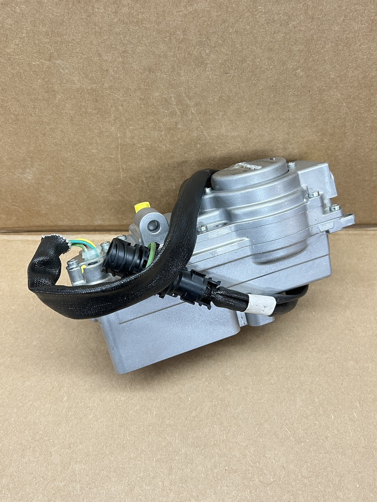 NEW OEM Electronic Actuator for Volvo D11 D13 D16 Holset VGT 85013731 ...