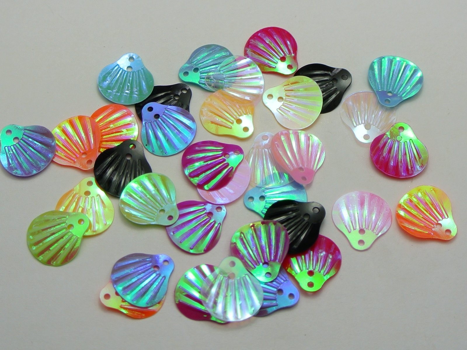 1000 Mixed Color Shell loose sequins Paillettes Top Hole sewing Wedding ...