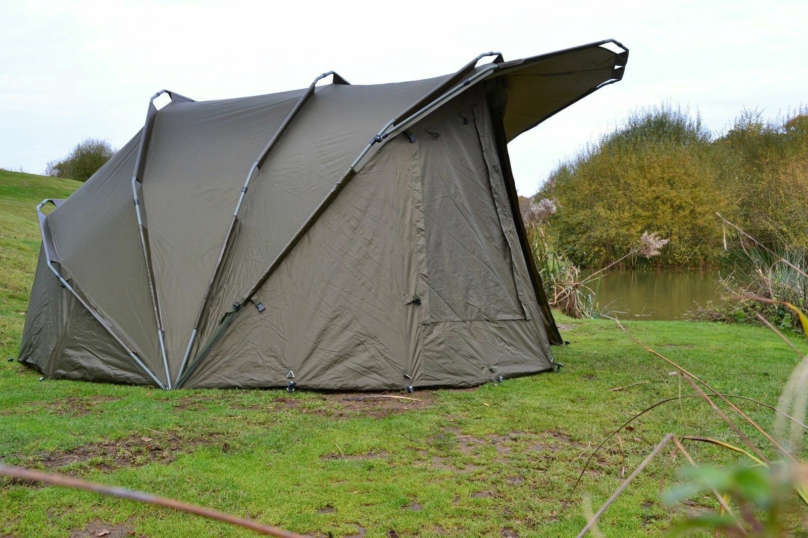 **SET-UP ONCE ONLY** Extra Large 2 / 3 man Bivvy (One of the Largest in ...