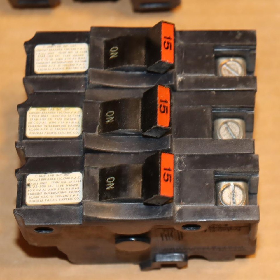 One Nice Lot of 3 Federal Pacific FPE NA115 Full Size 1 Pole 15 Amp ...