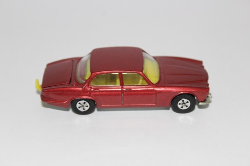 CORGI juniors (HUSKY) - WHIZZWHEELS - JAGUAR XJ6 42 | eBay