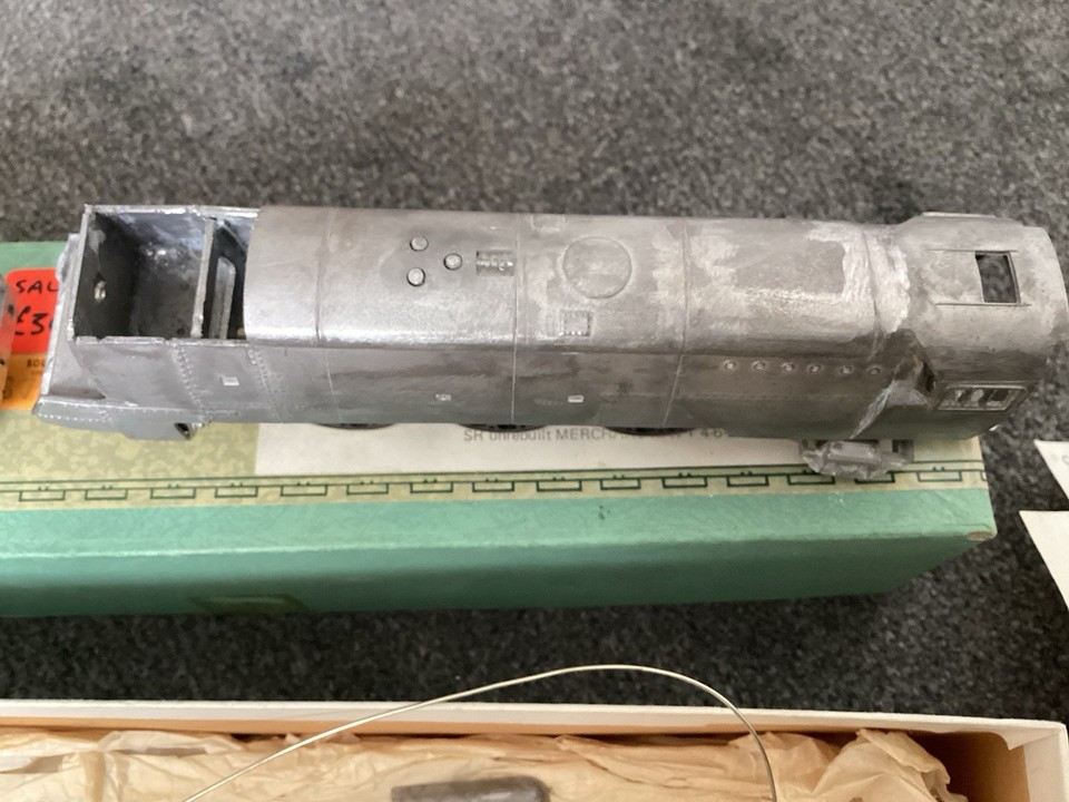 Millholme Models Goldcrest MM7 SR Merchant Navy Loco Kit Part Built OO ...