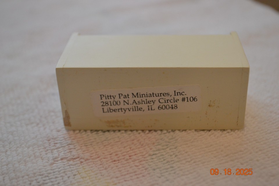 Vintage Pitty Pat Miniature Doll House Furniture Lot of 5 Beatrix ...