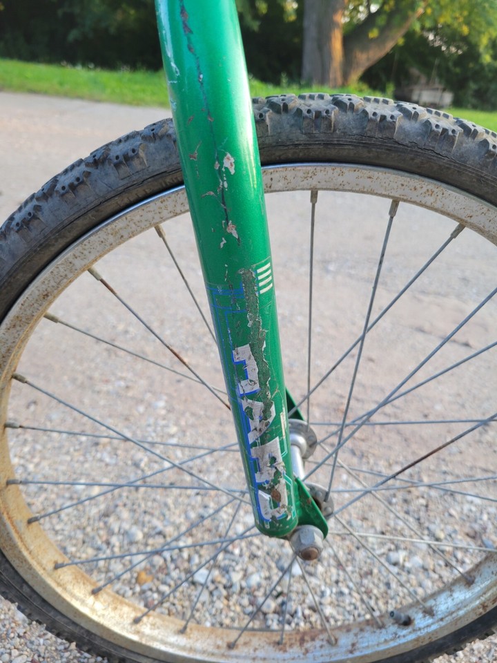 Haro Megatube Old School BMX DV8 1993 20" Rare Chevron Mega Tube ...