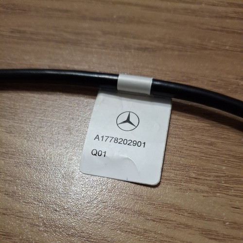 GENUINE MERCEDES USB A TO USB C MEDIA PHONE ADAPTER CABLE ANDROID ...