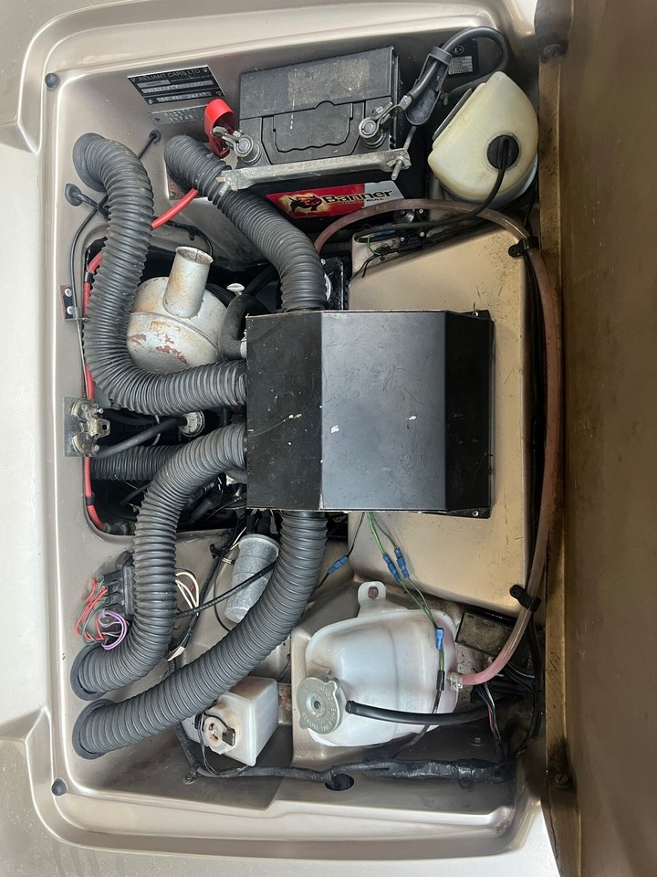 2001 Reliant Robin SLX 3dr 3 WHEELER 47k Hatchback Petrol Manual | eBay UK