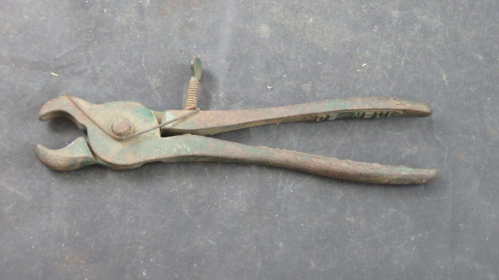 Vintage Antique HOG RING PLIERS DE NEUI 7” Hog Nose Ring Pliers | eBay