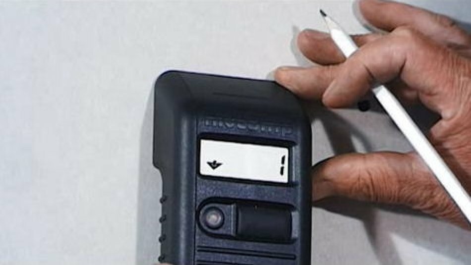 Spot-On Nivcomp Pro Electronic Digital Altimeter Level Set for Building ...