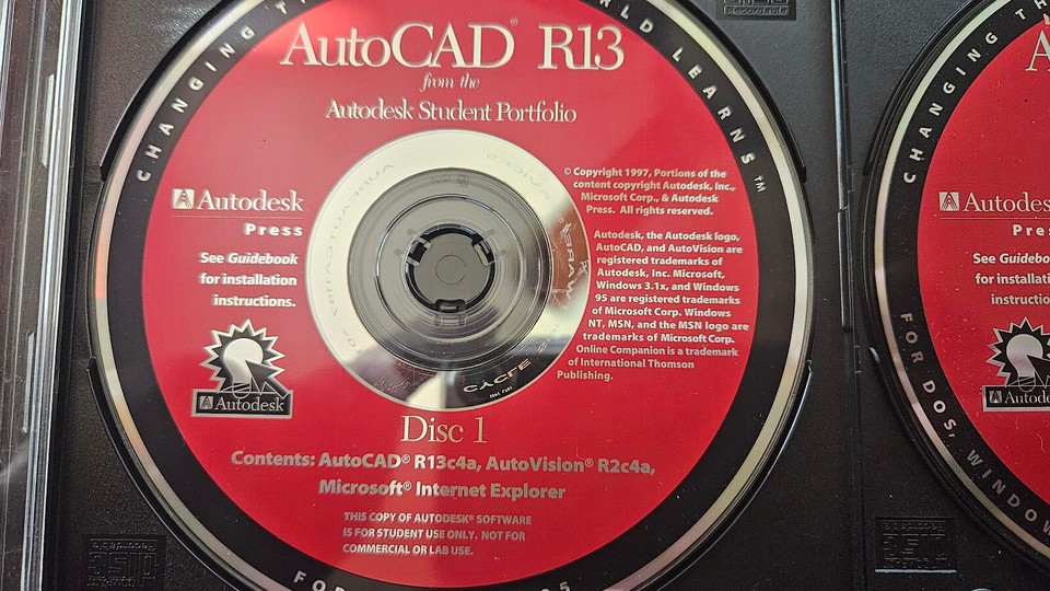 AutoCAD R13 R13c4a & Autovision R2c4a Software w/ Install Key | eBay