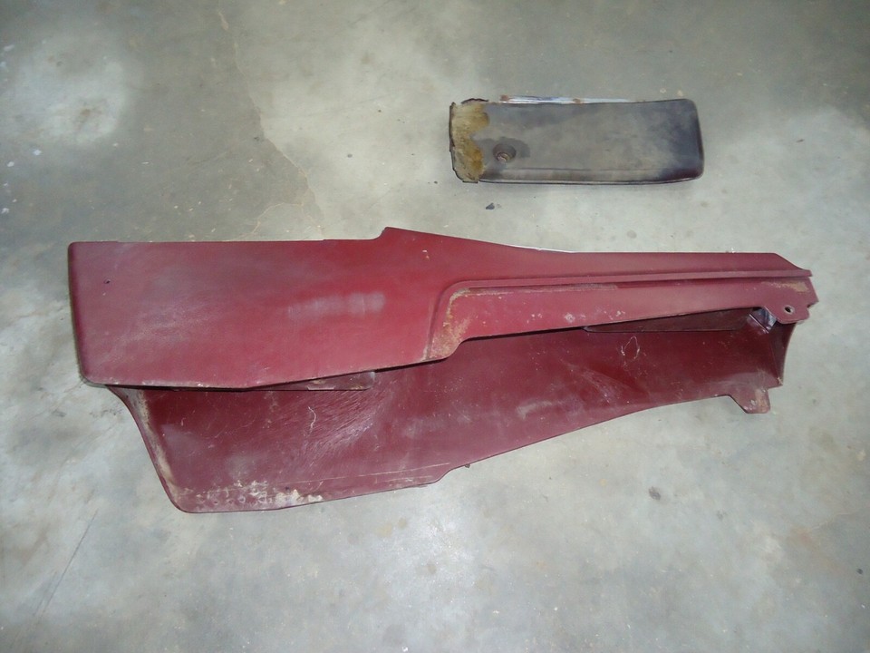 1976-80 Plymouth Volare Road Runner Dodge Aspen R/T OEM Nice Red Floor ...