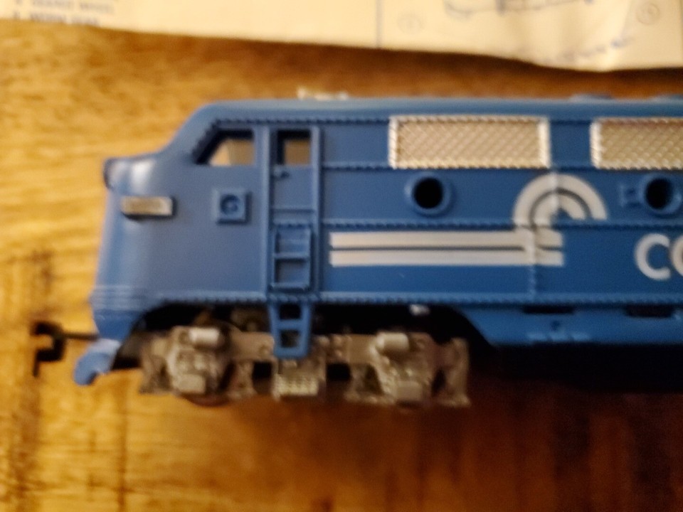 HO 1:87 Scale F2 Diesel Locomotive Model Power Conrail 610 | eBay