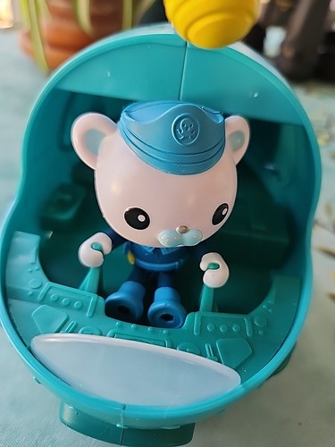 Octonauts Above & Beyond GUP A - Pop Out Rescue Net + Captain Barnacles ...