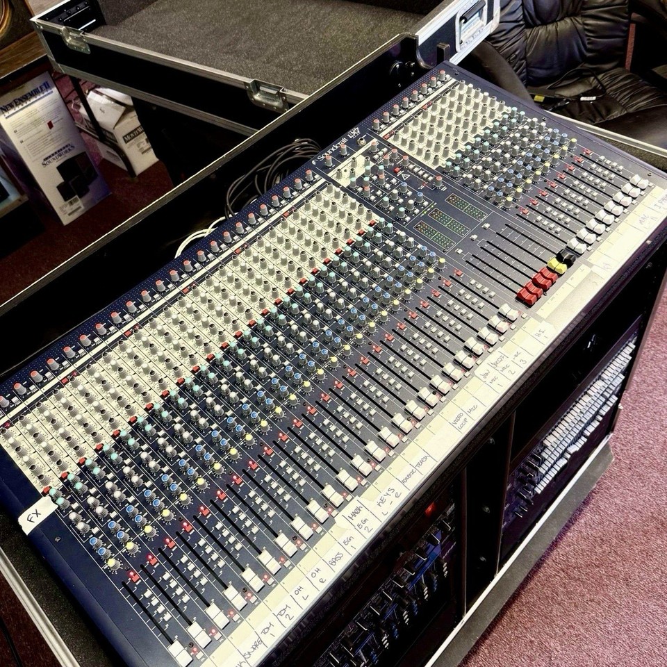 Complete Soundcraft LX7ii 32-Channel Mixer Rack System – Fully Loaded ...