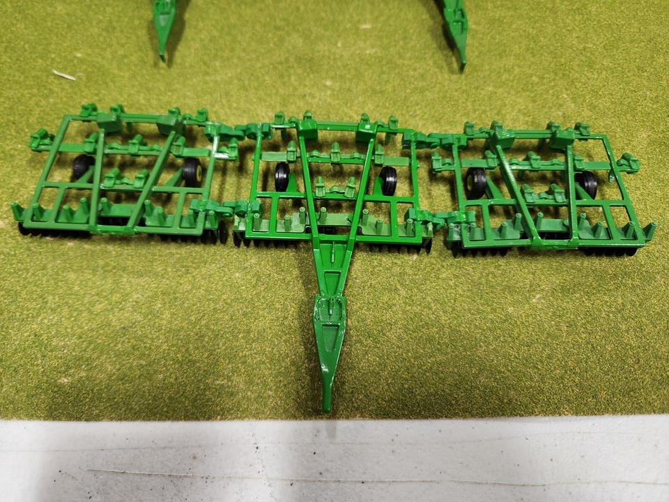 1/64 ERTL CUSTOM JOHN DEERE 50' DISK CHISEL / ERTL / FARM TOYS | eBay