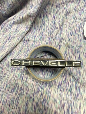 1970 CHEVELLE Grille EMBLEM BADGE OE OEM 1970 3975396 | eBay