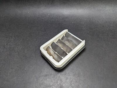 1PC Rear Left Quarter Pressure Vent Grille 2021 Toyota C-HR 62940-02170 ...