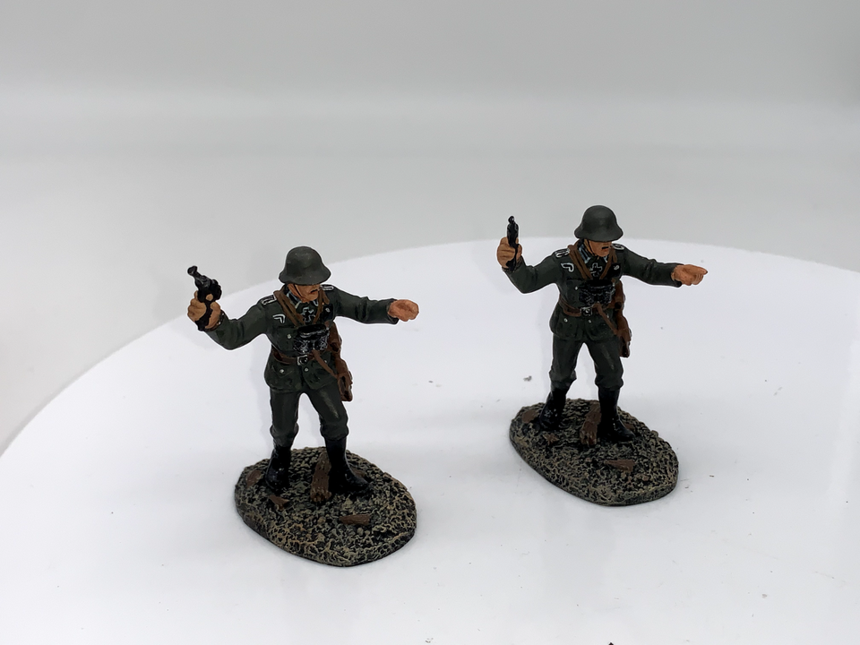 William Britain Soldiers WW2 German Wermarcht officers part set 17144 ...