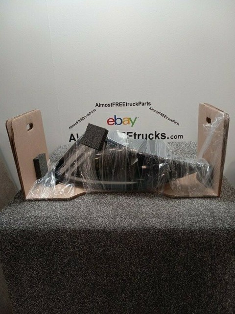 OEM VOLVO HEADLIGHT 78619544 RH - for sale online | eBay