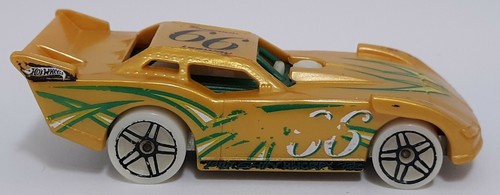 Hot Wheels Maximum Leeway Car H14 1/64 Gold Green #66 | eBay