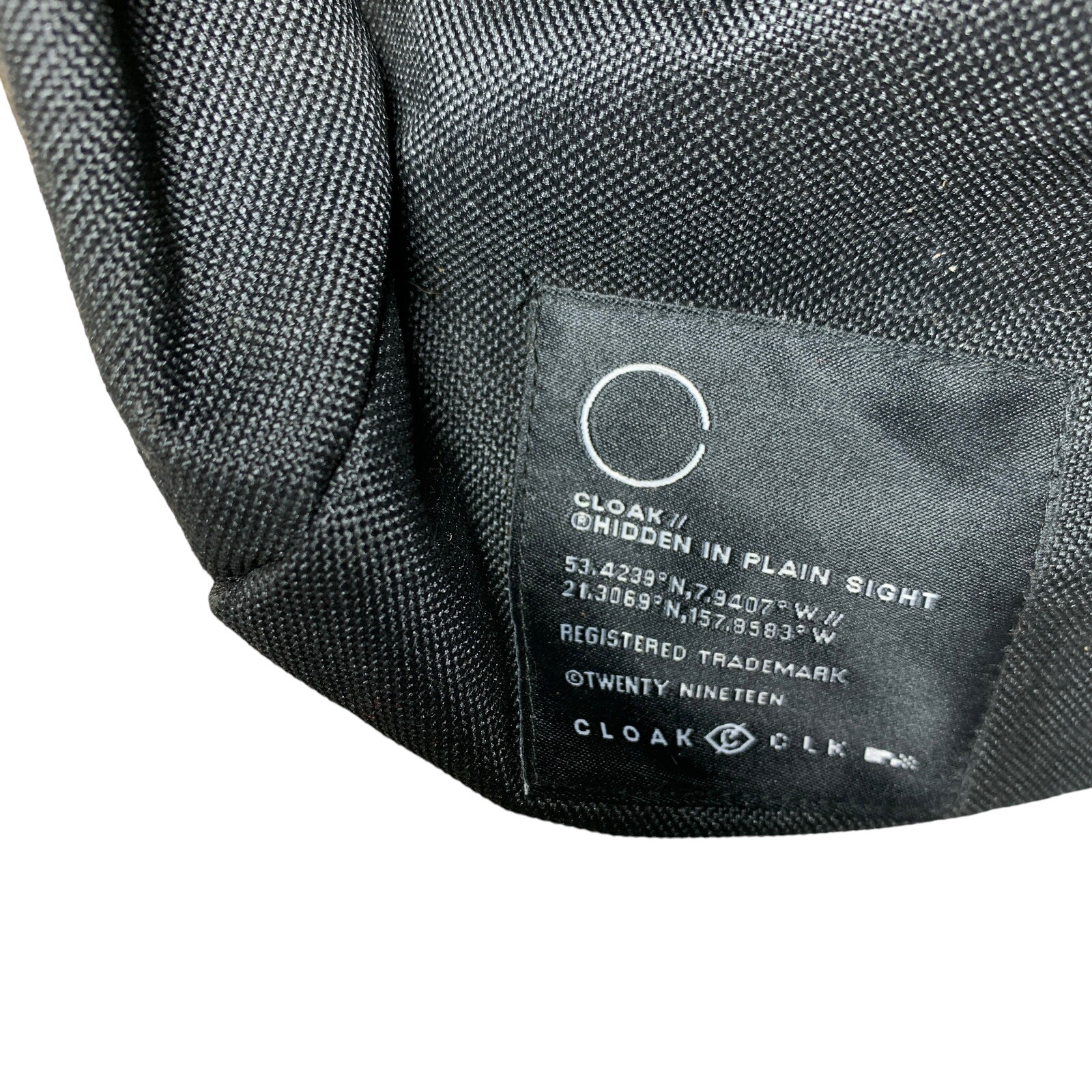 Cloak Hidden In Plain Sight X League Of Legends 2020 … - Gem