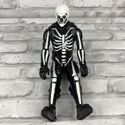 Fortnite Jazwares Skull Trooper Figure Epic Games 11" Figure White 2019 ...