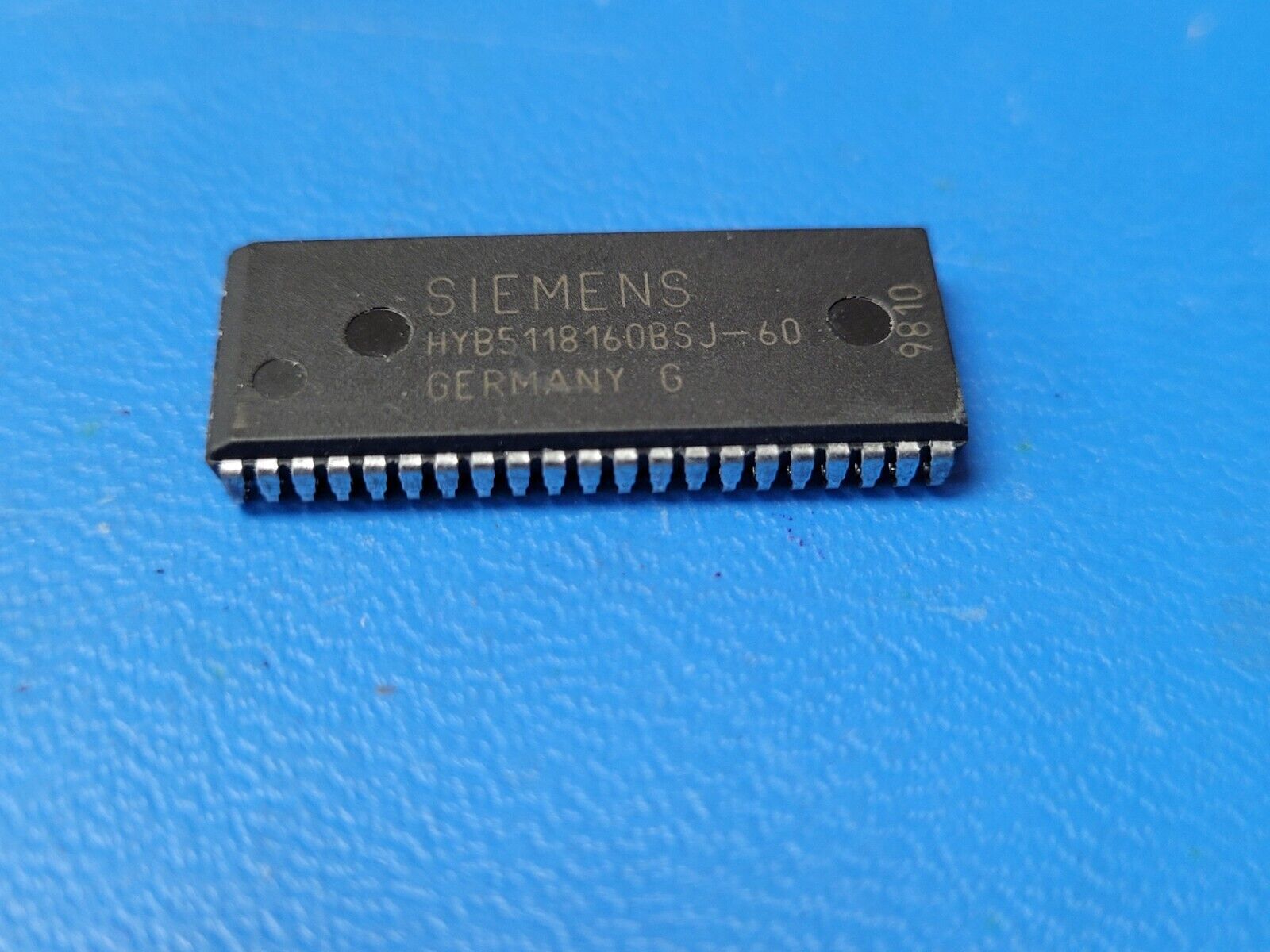 (2 PCS) HYB5118160BSJ-60 SIEMENS Fast Page DRAM 1MX16 60ns CMOS SOJ42 ...