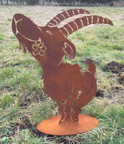 STEINBOCK MIT BLUME 53 cm Ziege Bergziege Rost Edelrost Rostfigur ...