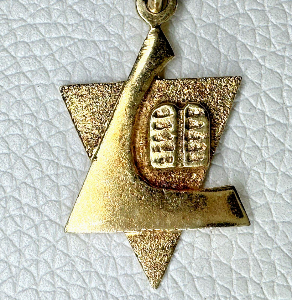 Vintage Estate 14k Yellow Gold Jewish Star of David Tablets of Law 3D ...