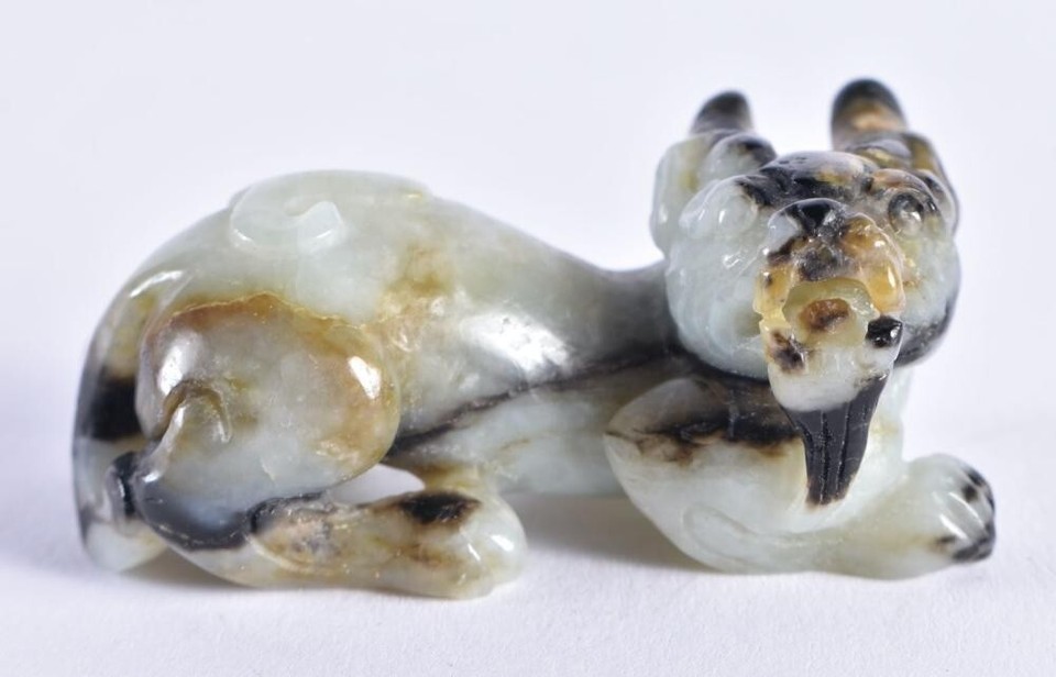 Chinese Archaic Jades-49 HAN DYN A MYTHICAL BEAST, BIXIE 漢 · 玉辟邪 | eBay