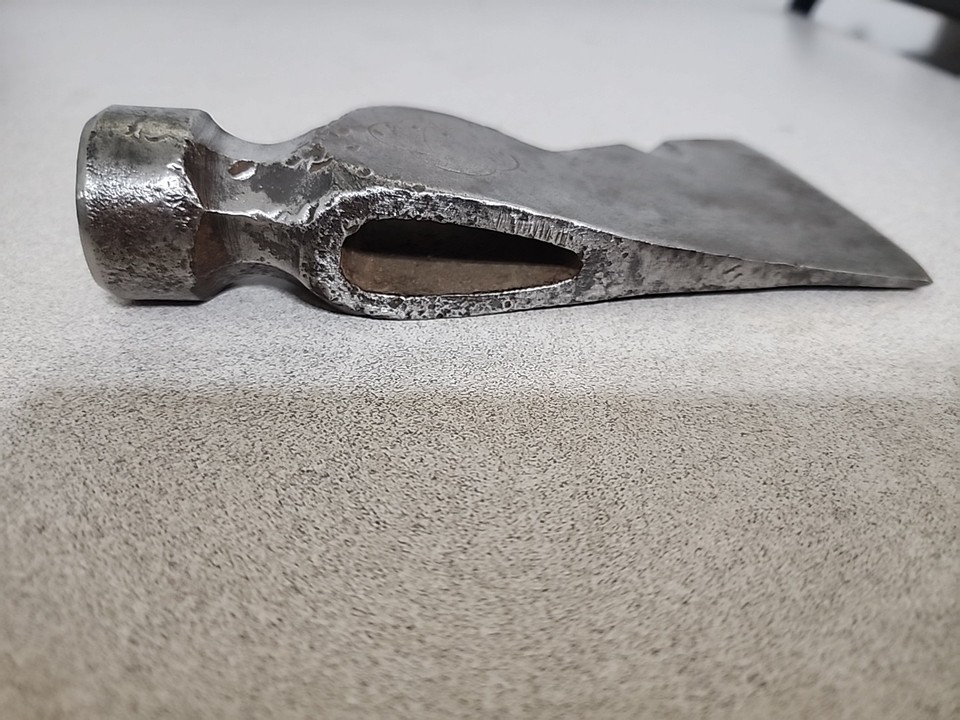 Vtg Belknap Blue Grass 1.65 Lbs Carpenter's Rigging Half Hatchet Head ...