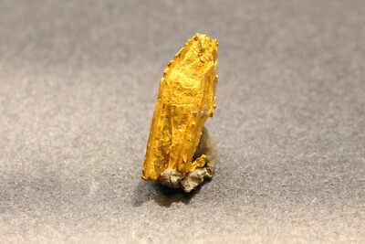 Gold specimen Crystalline Gold 0.23 Gram Round Mtn. Mine Nye Co. NV | eBay