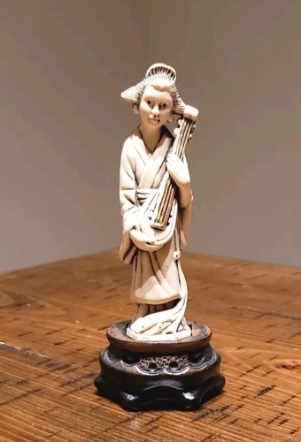 Vintage Carved Resin Ivory Color Asian Guan Yin 6" Figurine w/String ...