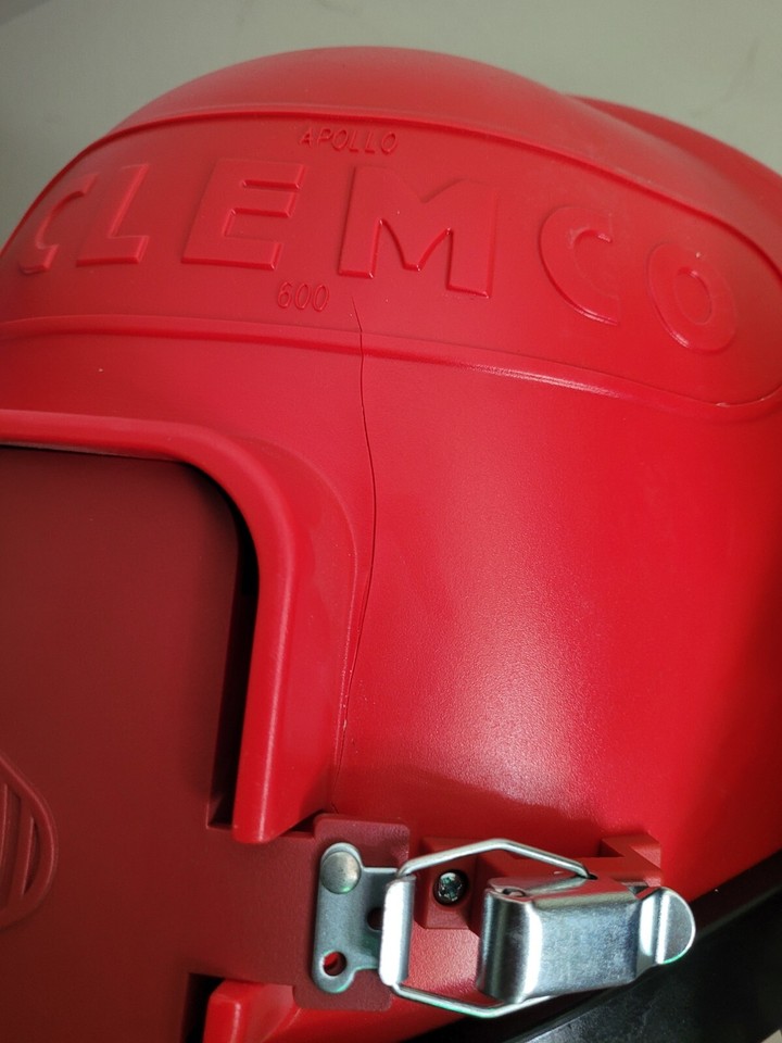 Clemco Apollo 600 Respirator Sandblasting Helmet w/ Clemco Vest READ ...