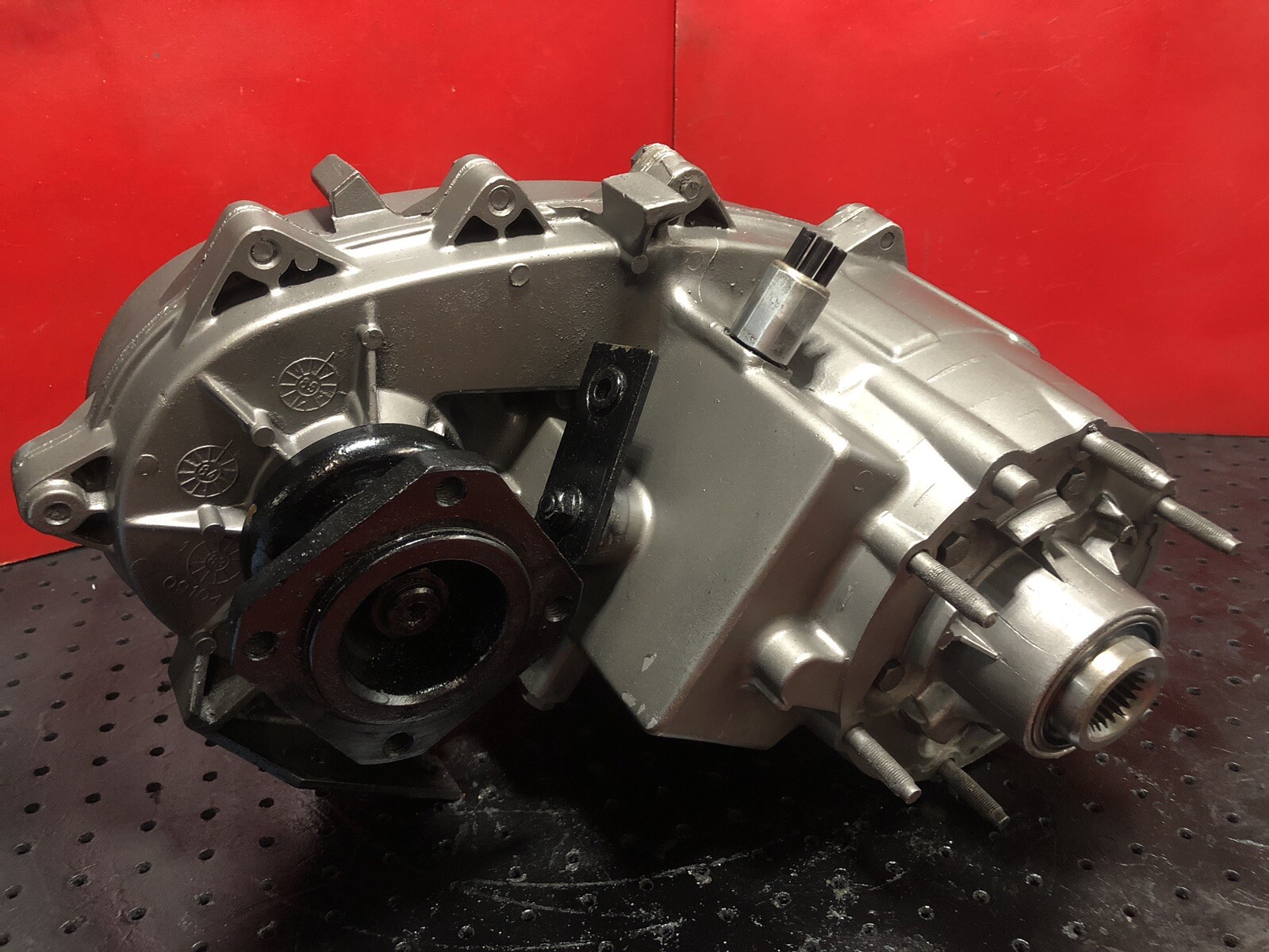 1984-1987 Dodge Ram Charger 208D Transfer Case Passenger Side Drop | OE