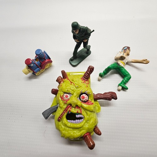 Mighty Max Mini Pocket Base Action Figure Vntg Toy Lot Army Man Peter ...