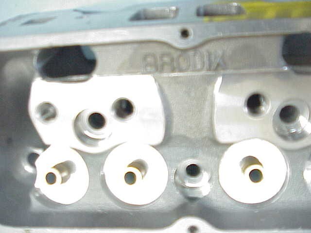 1 NEW Brodix 18° SB Chevy Aluminum Cylinder Head 18CSTAZ840 | eBay