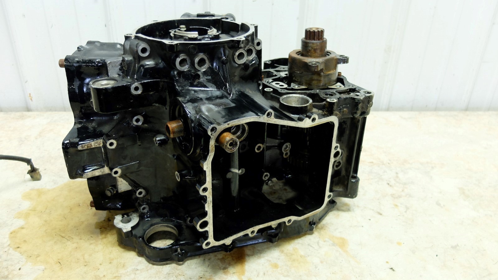 84 Honda VF700 F VF 700 Interceptor engine crank case cases block ...