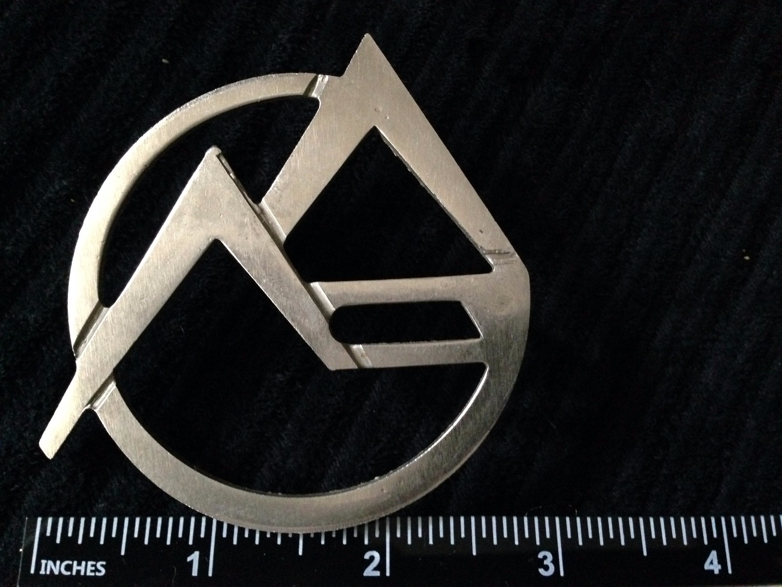 VINTAGE RARE "YERAZ" ErAZ ARMENIA CAR STAINLESS STILL AUTOMOBILE EMBLEM ...