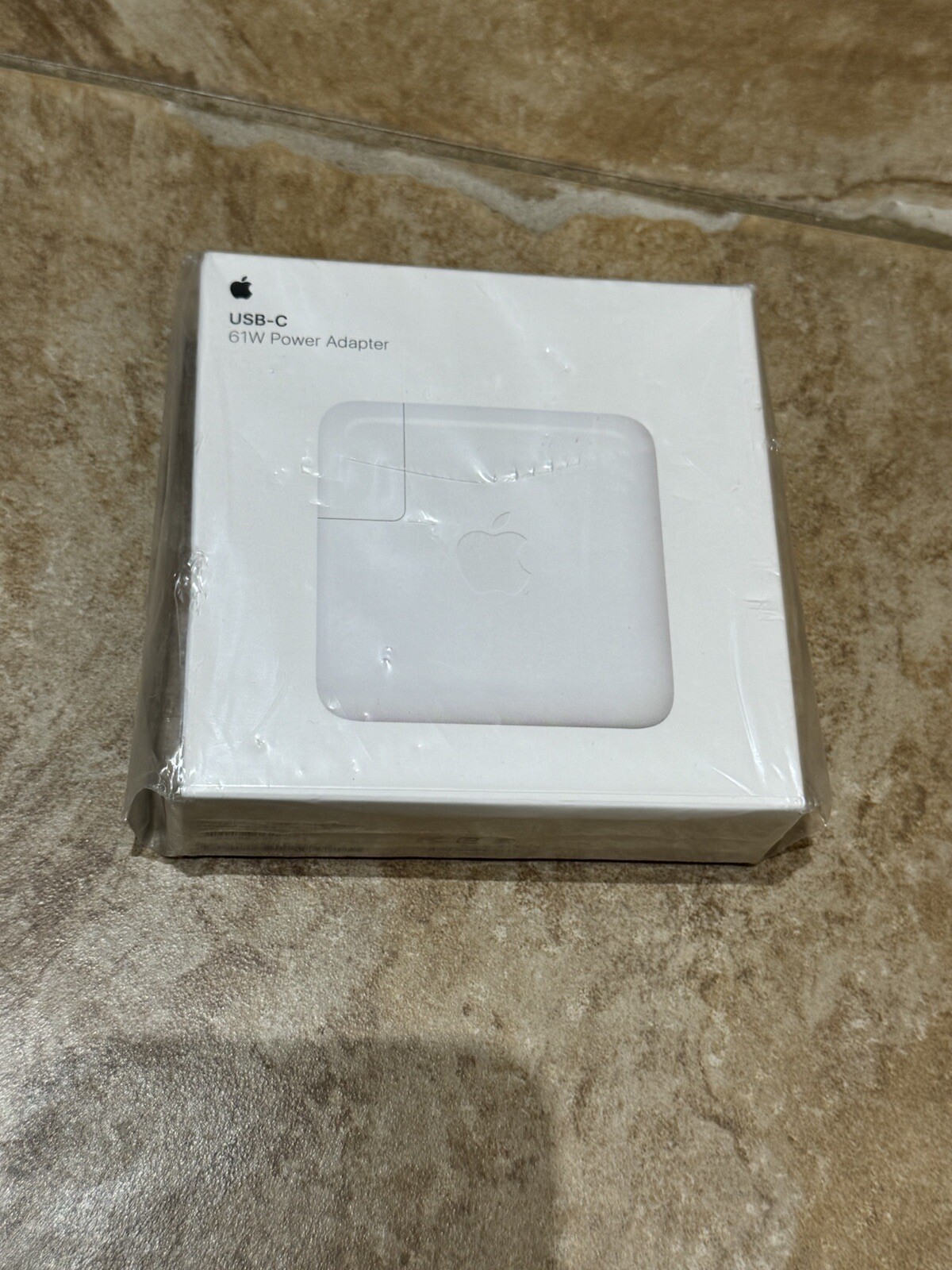 Apple A1947 61W USB‑C Power Adapter for MacBook Pro - White ...