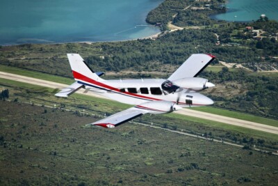 Piper Seneca II Twin Engine 85" RC Airplane Laser Cut Balsa Ply Short ...