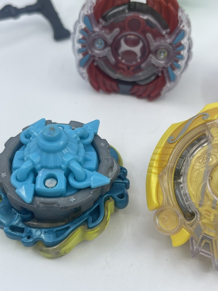 BeyBlade Burst Lot Of 5 Spinners Hasbro Toys Gaming Action Figures Toy ...