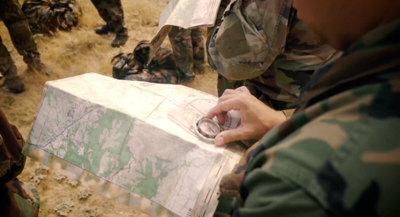 MOS SERE US MARINES HAT PATCH PIN UP SURVIVAL EVASION RESISTANCE ESCAPE ...