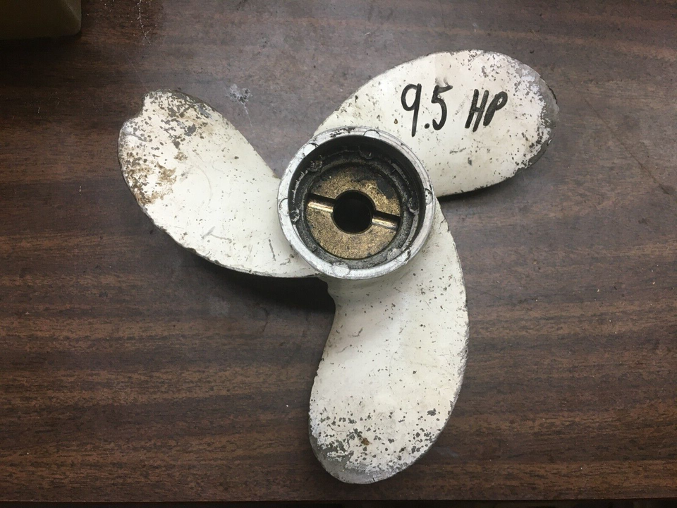 68-73 OMC JOHNSON EVINRUDE PROPELLER 9.5HP 387334 8X7 | eBay
