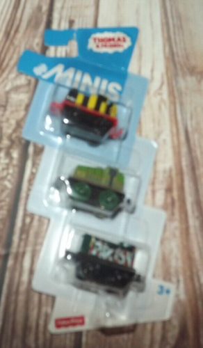 Thomas & Friends 3 Mini Trains Core Moments James Classic Gator ...