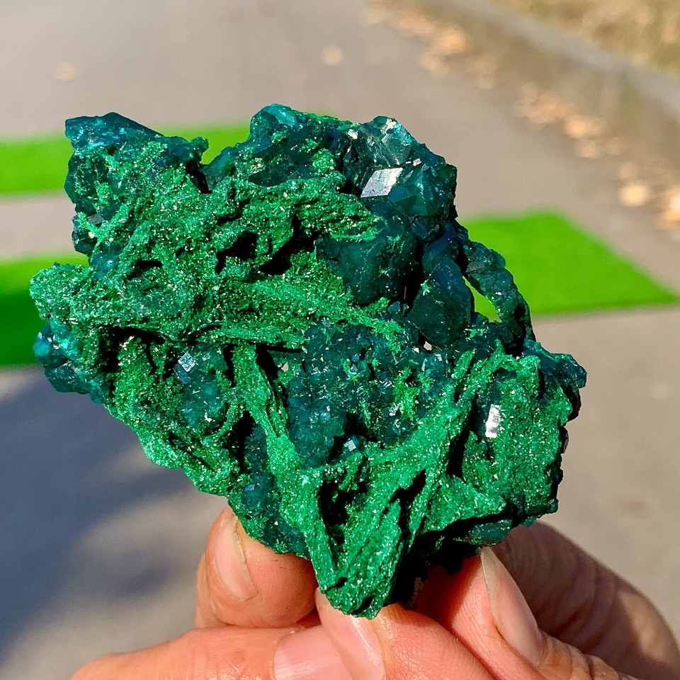 91G Natural green dioptase with malachite gemstone cluster mineral specimen | eBay