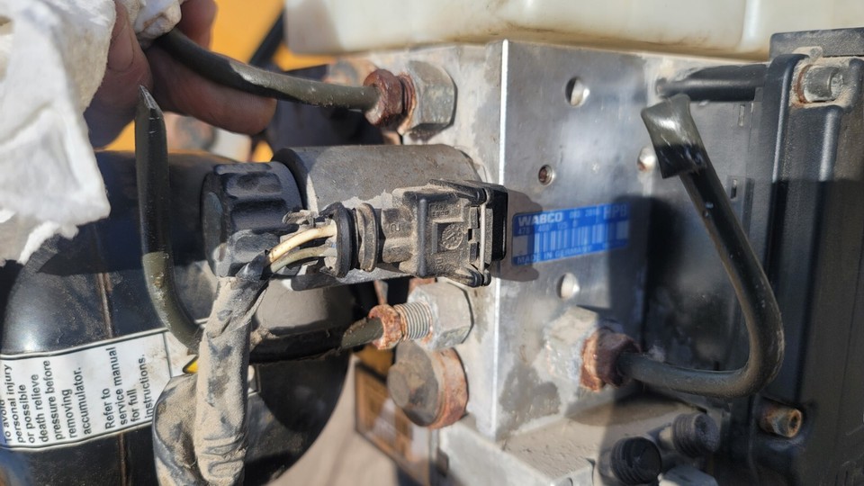 Wabco Hydraulic Power Brake ECU International 4784081250 USED ...