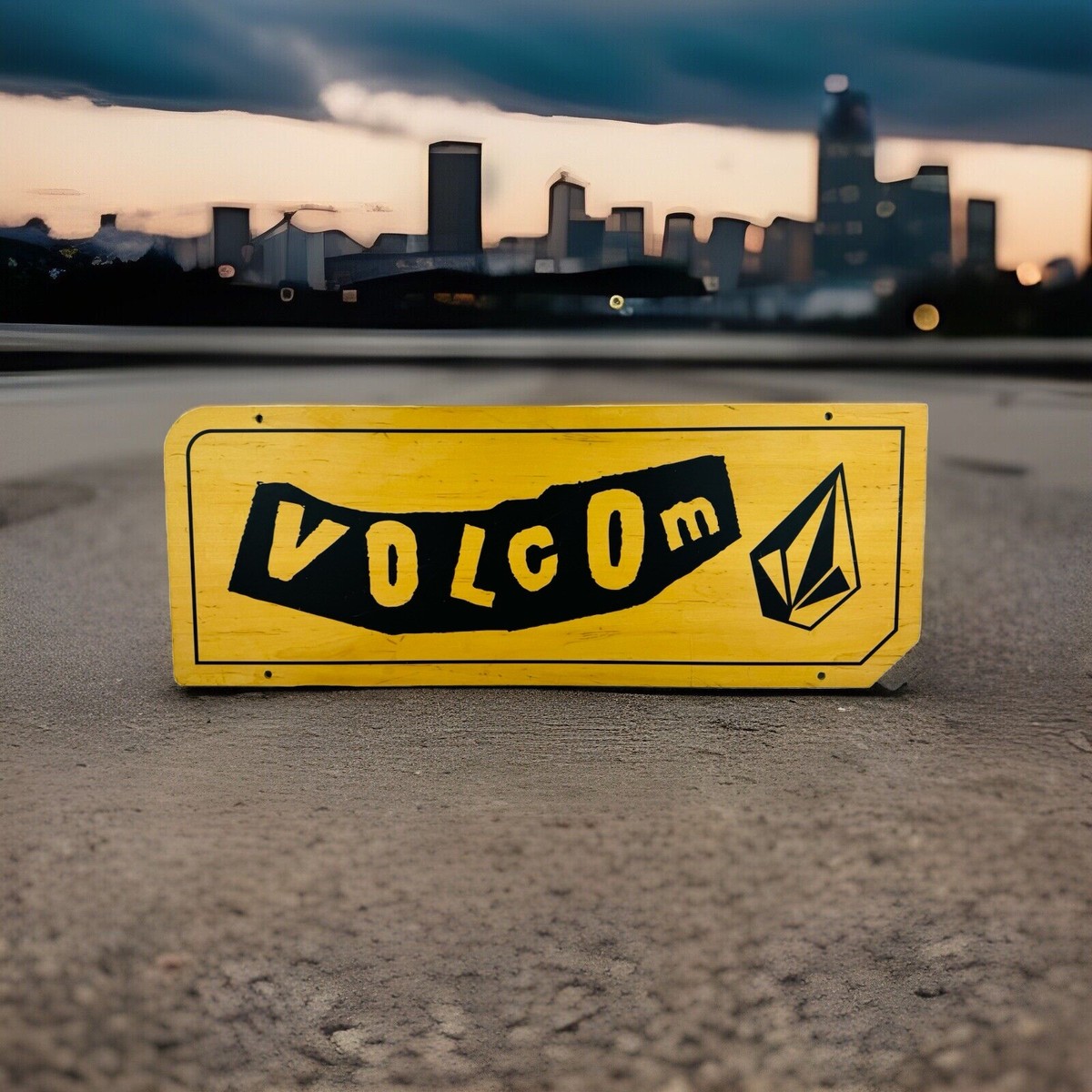 Logotipo Do Skate Volcom 7 Volcom Ideas | Volcom, Skateboard Logo,