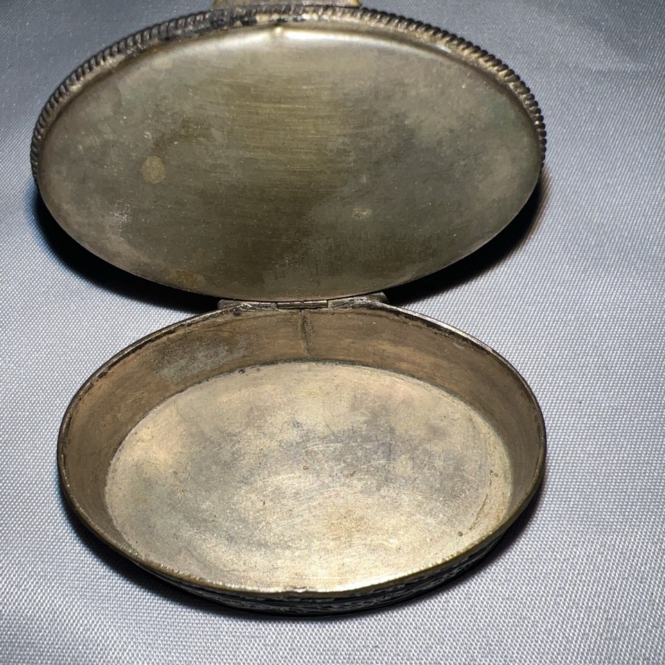 Vintage Oval Mosaic Gold tone Miniature Daisies Pill Box/Ring Box ...