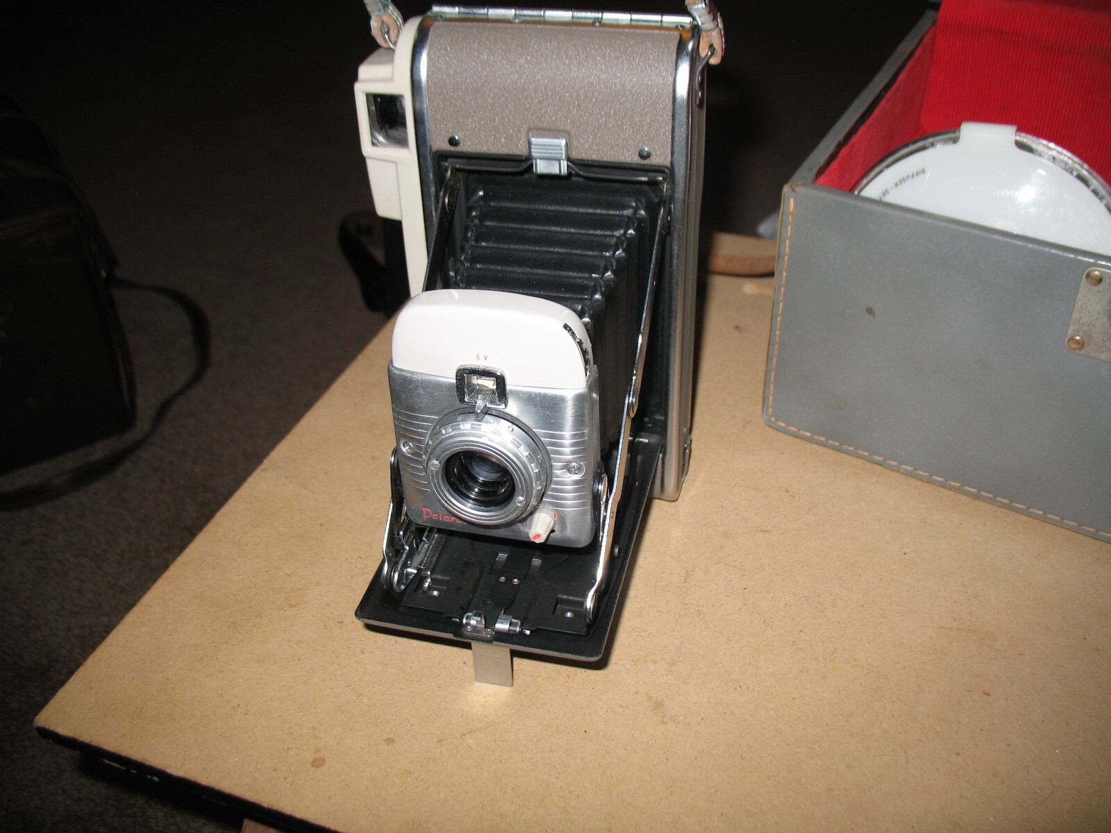 VTG 1950s POLAROID LAND CAMERA 80A WITH CASE KEY BULBS FLASHOLDER | eBay
